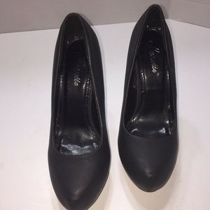 Mascotte | Shoes | Mascotte Heels Us 65 6 2 Platform Black Scuffs ...